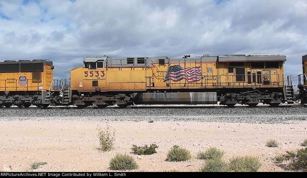 EB Intermodal Frts at Erie NV -5
